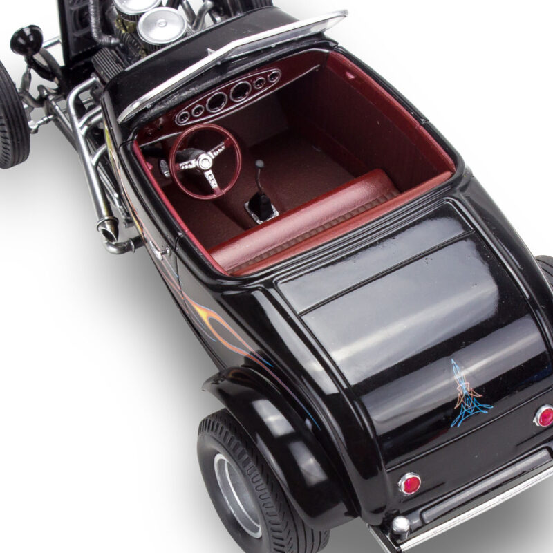 Wie kam der Hot Rod zu seinen Flammen? - 1932 Ford Rat Roadster 1:25