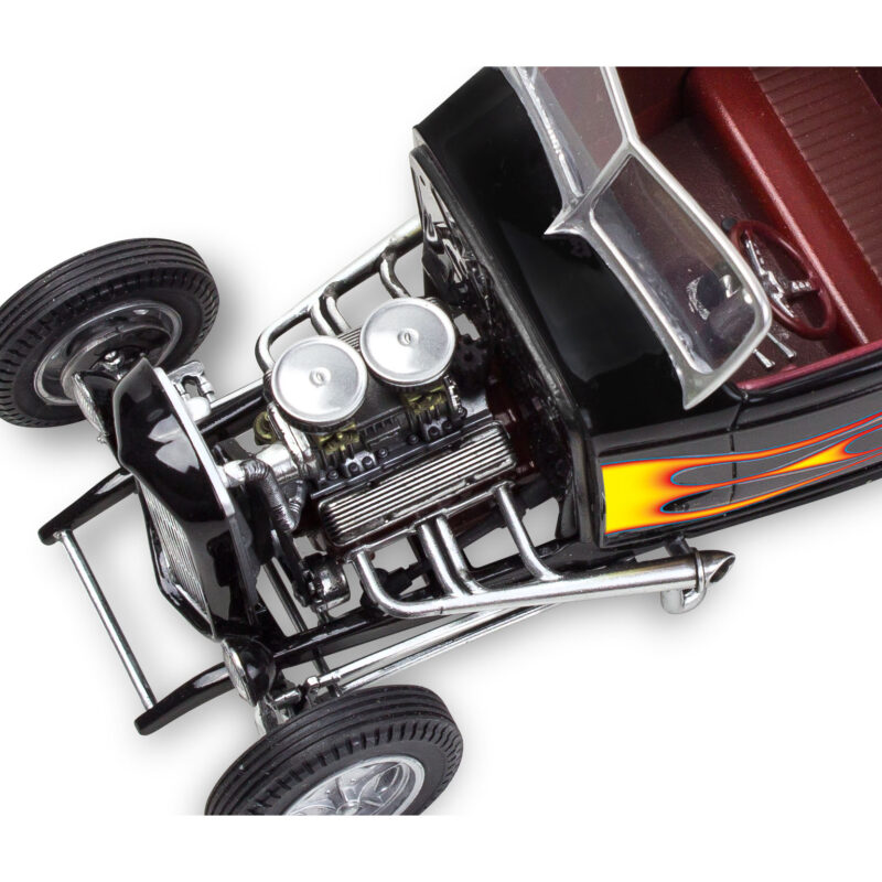 Wie kam der Hot Rod zu seinen Flammen? - 1932 Ford Rat Roadster 1:25